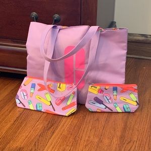 Clinique Bags | Bag | Poshmark